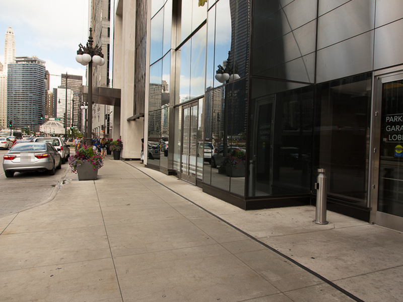 228 N. Clark St. Parking | ParkWhiz