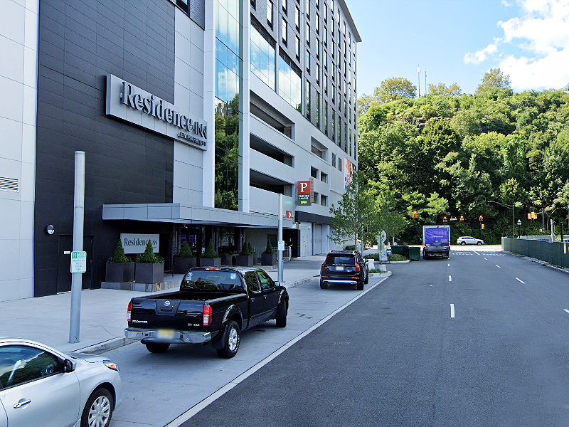 500 Ave. at Port Imperial Parking | BestParking