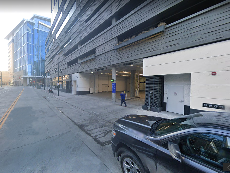 1681 Chestnut Pl. Parking | ParkWhiz